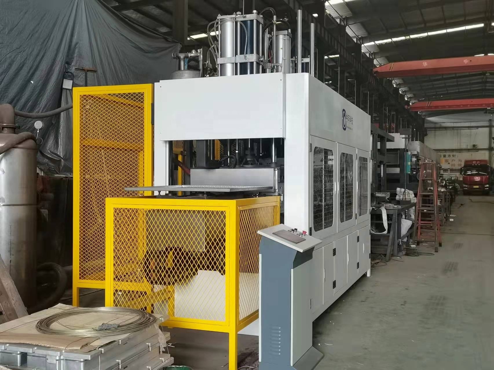 Low Consumption Pulp Packaging Machine