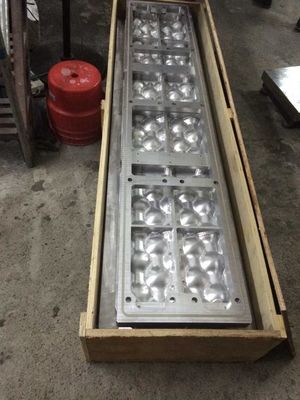 Fruit Tray Use Cardboard Pulp Moulding , Precision Custom Injection Molding